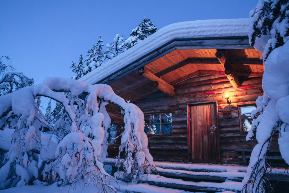 Kakslauttanen Arctic Resort - Glass Igloo Finland Holidays