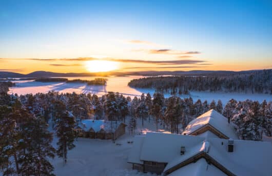 Arctic Circle Luxury Holiday Packages 2024/2025 | Arctic Direct